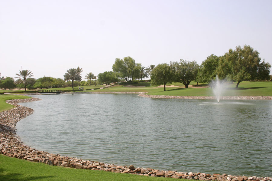 The Emirates Golf Club - Majlis Course | Planet Golf